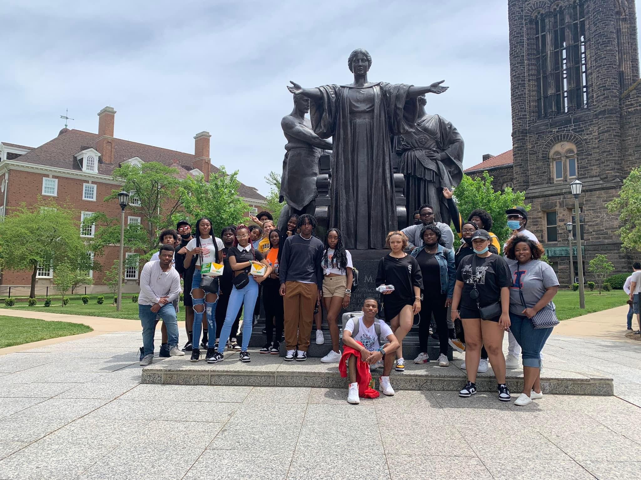 Getting hands on with quantum at I-STEAM Live | Illinois Quantum ...